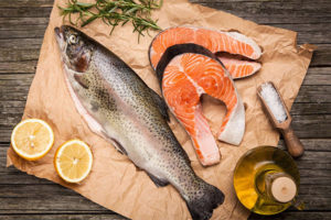 Forel: welke vis, voordelen en nadelen voor het lichaam, hoe te zouten ...